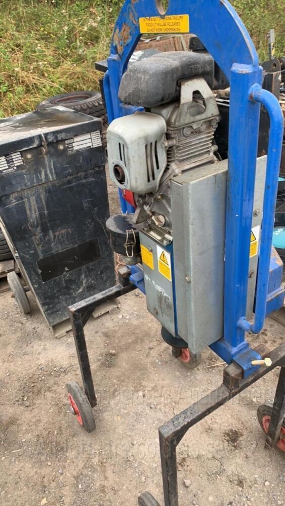 ALVAC HANDY HONDA petrol slab kerb lifter | Day 3 Carlton Timed Sale ...