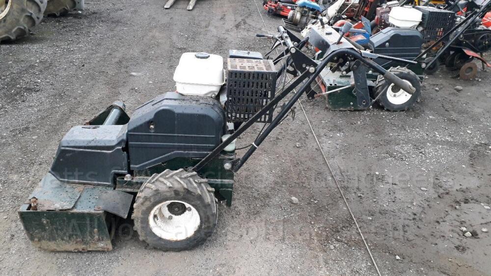 HAYTER CONDOR HYDRO petrol pedestrian mower | Day 1 Carlton LIVE SALE ...