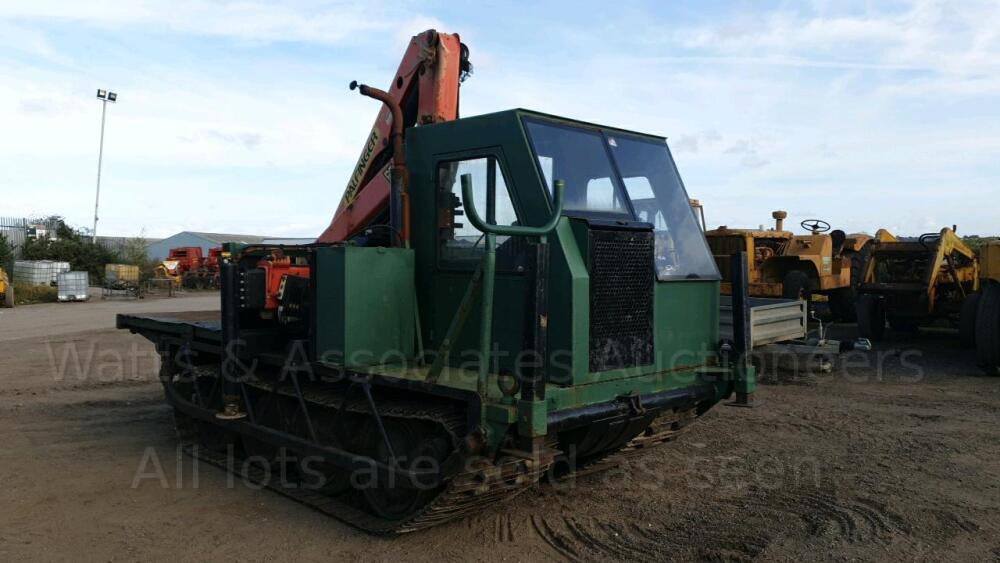 BOMBARDIER Muskeg Carrier tracked tool carrier with PALFINGER PK750 ...