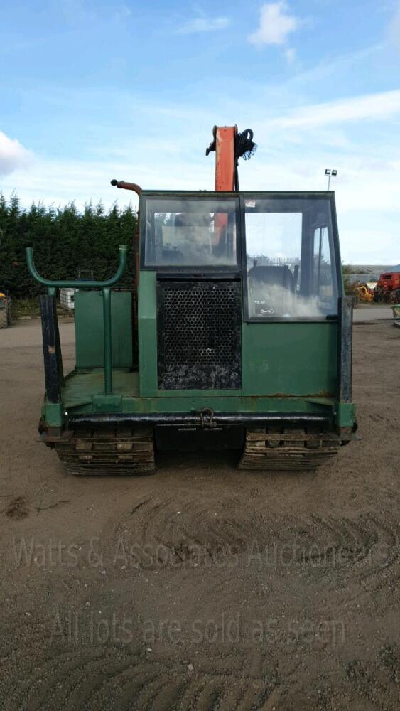 BOMBARDIER Muskeg Carrier tracked tool carrier with PALFINGER PK750 ...