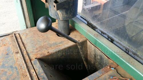 BOMBARDIER Muskeg Carrier tracked tool carrier with PALFINGER PK750 ...