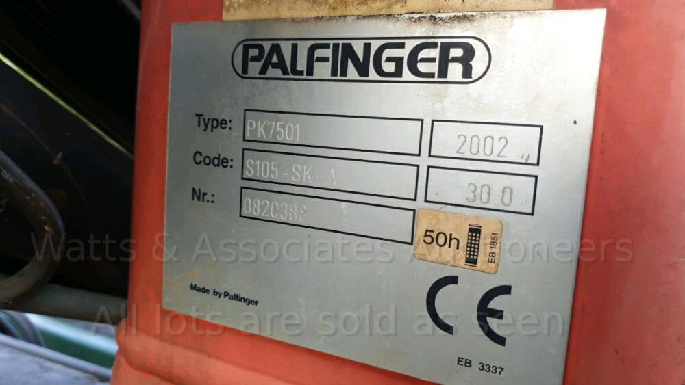 BOMBARDIER Muskeg Carrier tracked tool carrier with PALFINGER PK750 ...