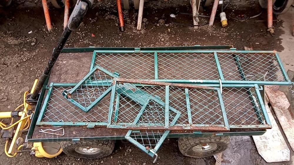 4 wheel turntable cart | Day 3 Carlton Timed Sale (Attachments ...