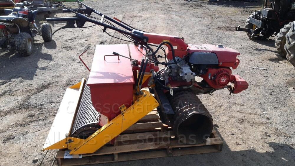 BLEC DD42H cultipack Honda petrol driven seeder | Day 1 Carlton LIVE ...