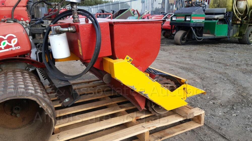 BLEC DD42H cultipack Honda petrol driven seeder | Day 1 Carlton LIVE ...