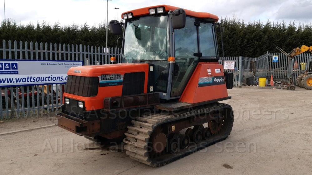 KUBOTA KM-90D rubber tracked tractor c/w air conditioning, twin ...