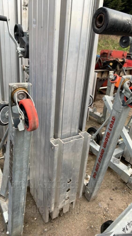 SUMNER 2025 materials hoist | Day 3 Carlton Timed Sale (Attachments ...