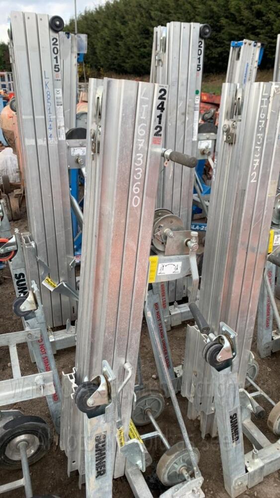 SUMNER 2412 materials hoist | Day 3 Carlton Timed Sale (Attachments ...