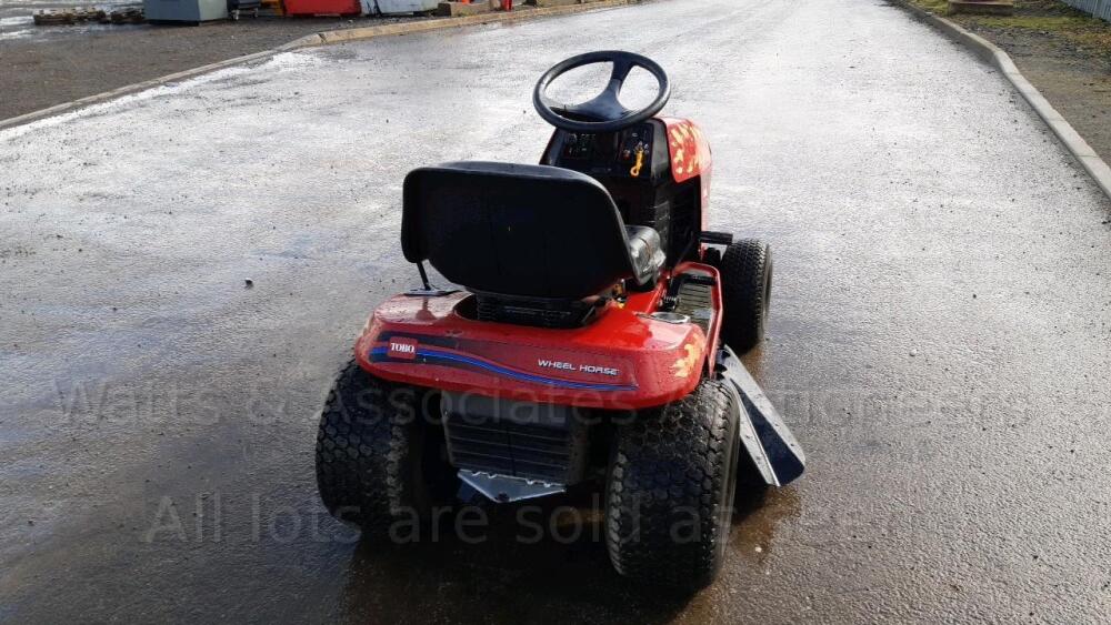TORO WHEEL HORSE 15.38HXL petrol ride on mower | Day 1 Carlton LIVE ...