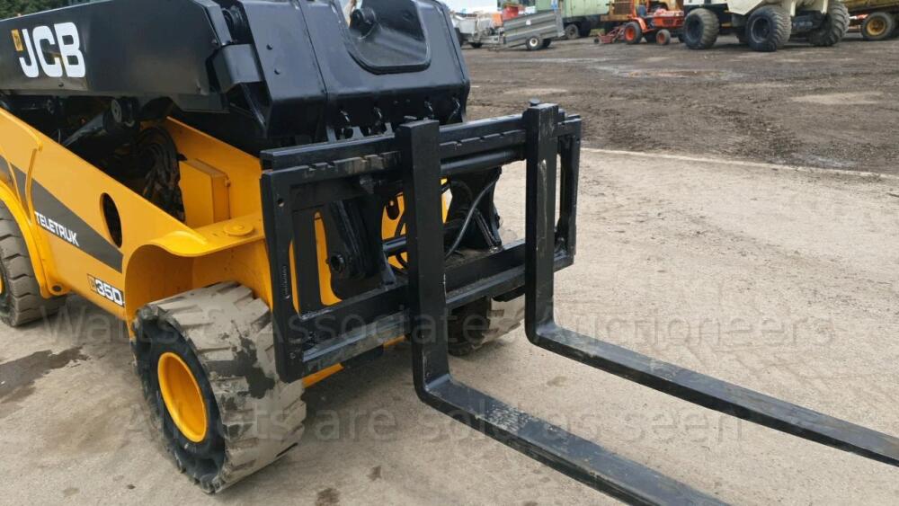 2018 JCB TLT35 4wd Teletruck S/n: J2737978 with side-shift | Day 1 ...