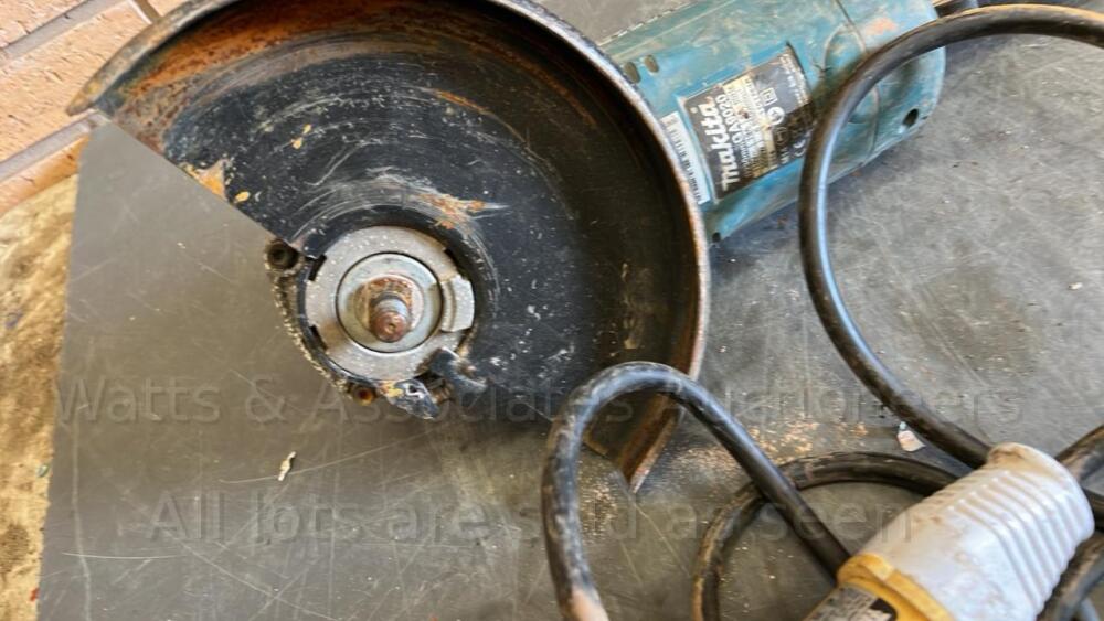 MAKITA 9'' 110v angle grinder | Day 2 Carlton Timed Sale (Main building ...