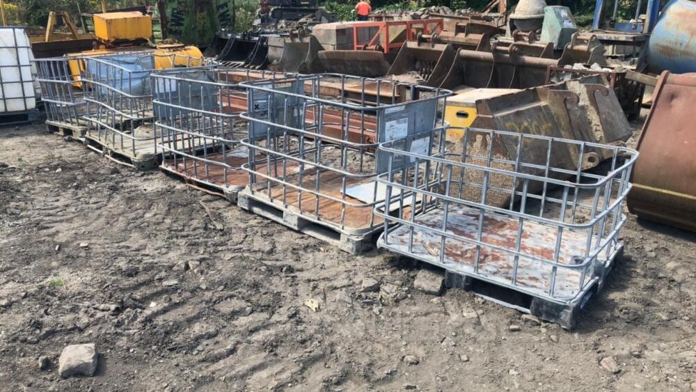 5 x IBC stillages (cages) | Under instructions received by ABACUS STONE ...