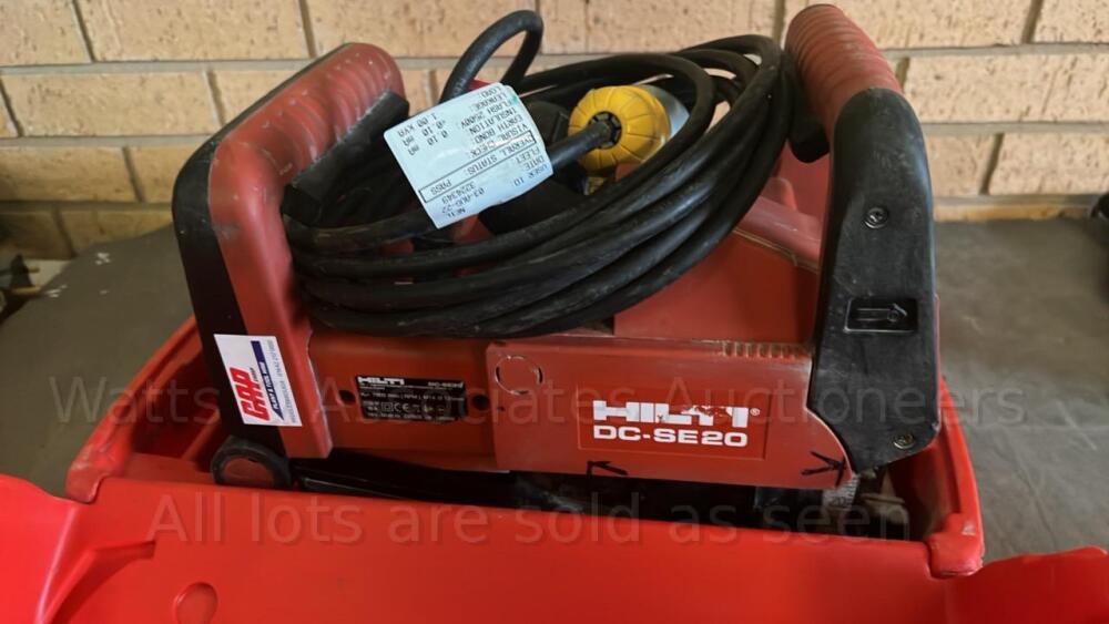 HILTI DC-SE20 110v wall chaser c/w case | Day 2 Carlton Timed Sale ...