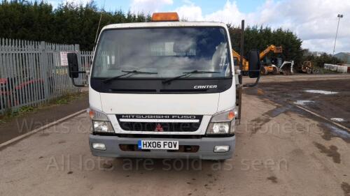 2006 MITSUBISHI CANTER/FUSO 75 7C14 7.5t plant wagon c/w beavertail ...