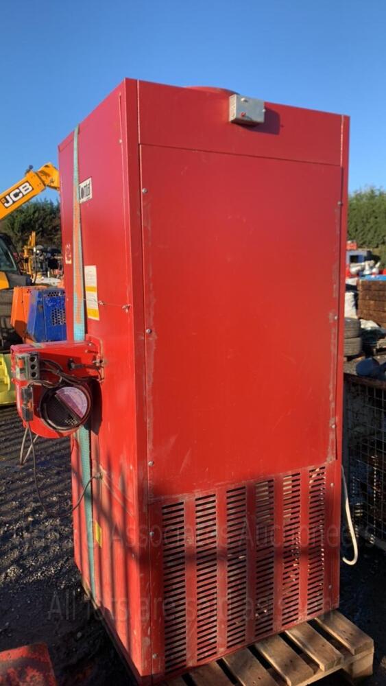 COMBAT 040POPECA 3-phase warehouse heater (class D fuel) | Day 3 ...