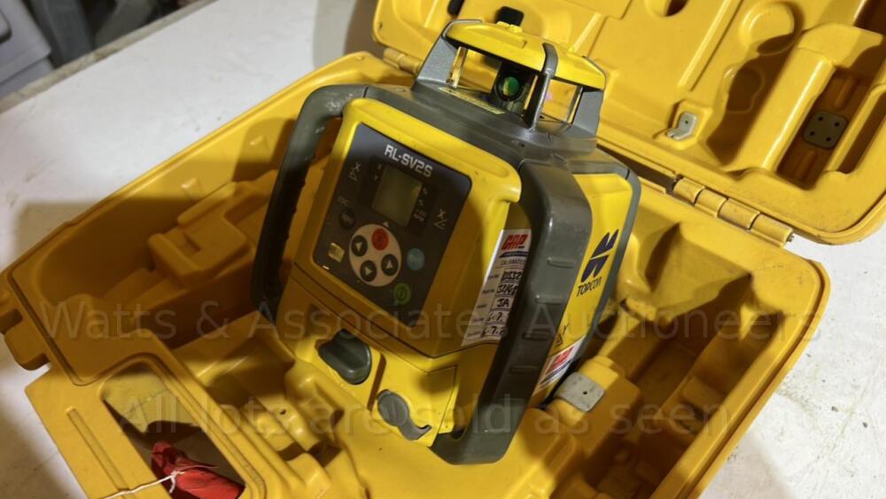 TOPCON RLSV2S laser level c/w case | Day 2 Carlton Timed Sale (Main ...