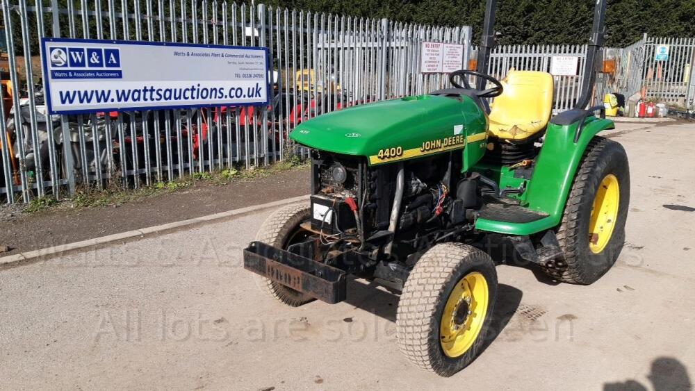 2000 JOHN DEERE 4400 4wd hydrostatic compact tractor c/w 3-point ...