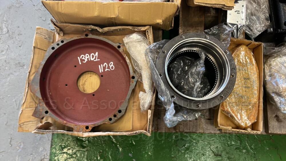 Pallet of KUBOTA spares including valve blocks | Day 2 Carlton Timed ...