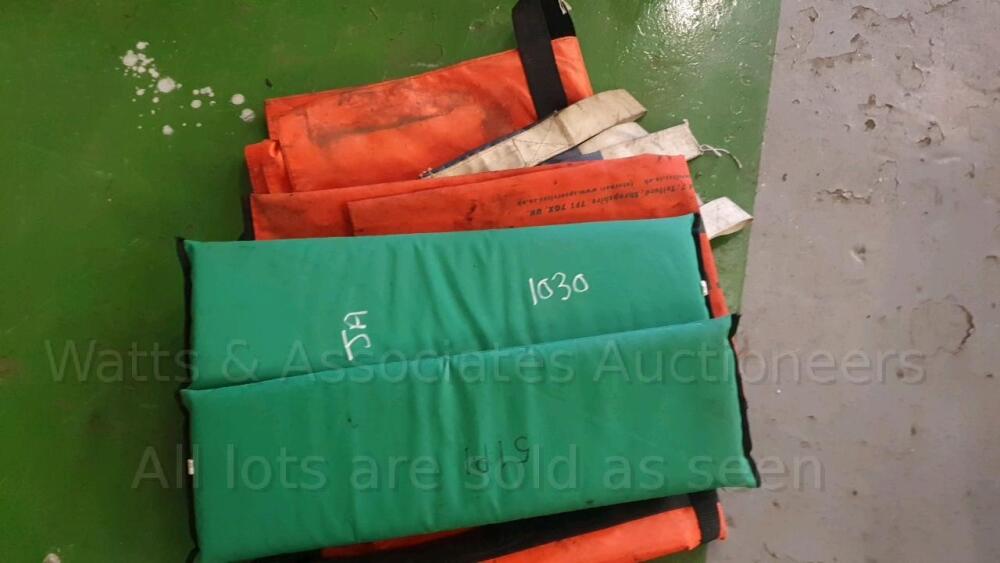 Emergency services bags & slings | Day 2 Carlton Timed Sale (Main ...