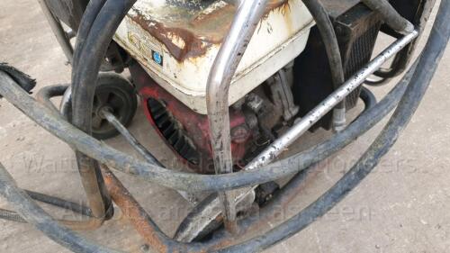 JCB BEAVER hydraulic power pack c/w hose | Day 3 Carlton Timed Sale ...