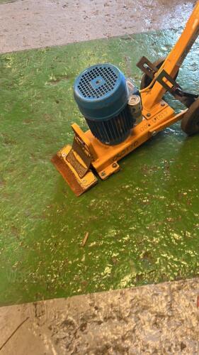 SPE 110v tile lifter | Day 2 Carlton Timed Sale (Main building ...