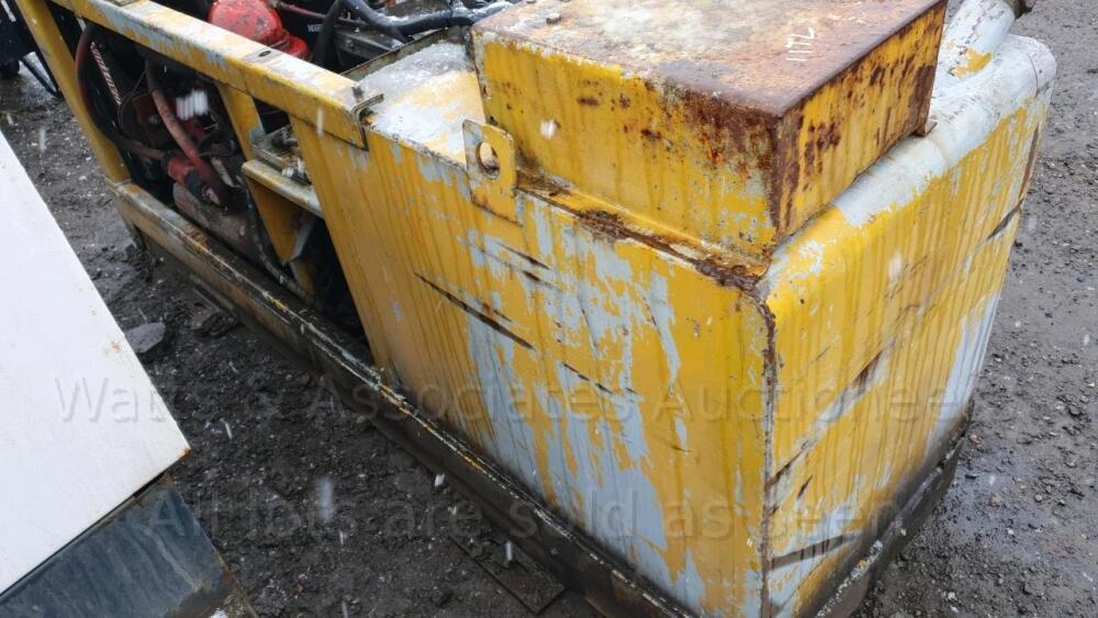 THERMO KING 20kva 4 cylinder diesel generator | Day 1 Carlton LIVE SALE ...