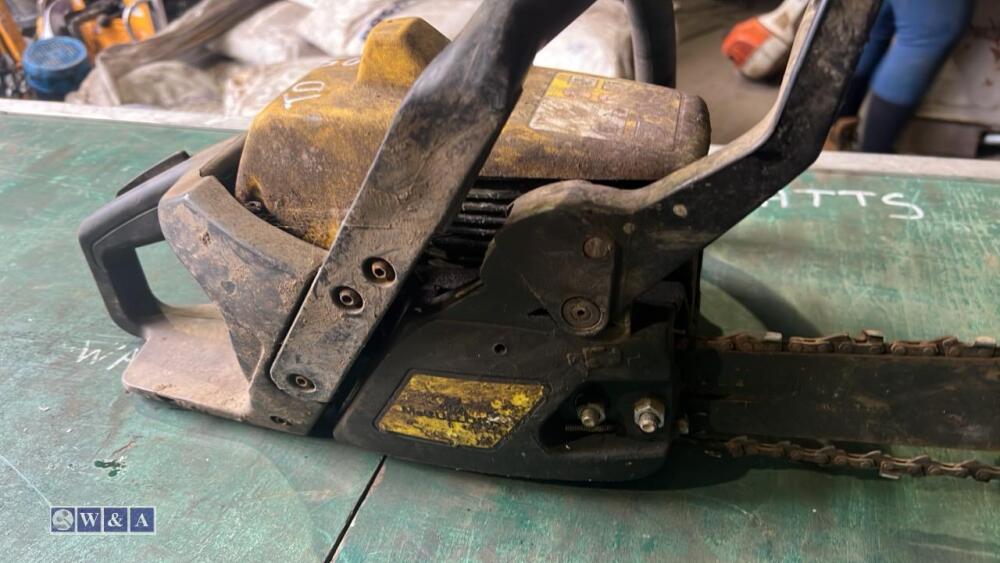 McCULLOCH 335 petrol chainsaw | Day 3 Carlton Timed Sale (Attachments ...