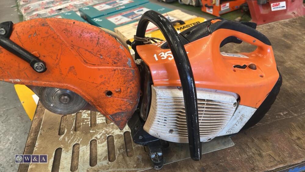STIHL TS410 petrol stone saw | Day 2 Carlton Timed Sale (Main building ...