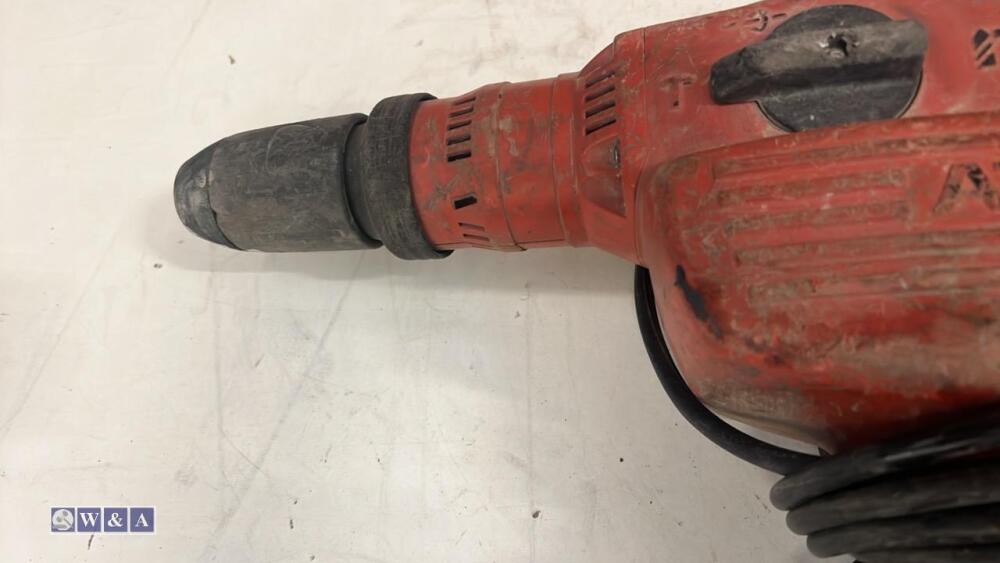 HILTI TE80 110v breaker | Day 2 Carlton Timed Sale (Main building ...