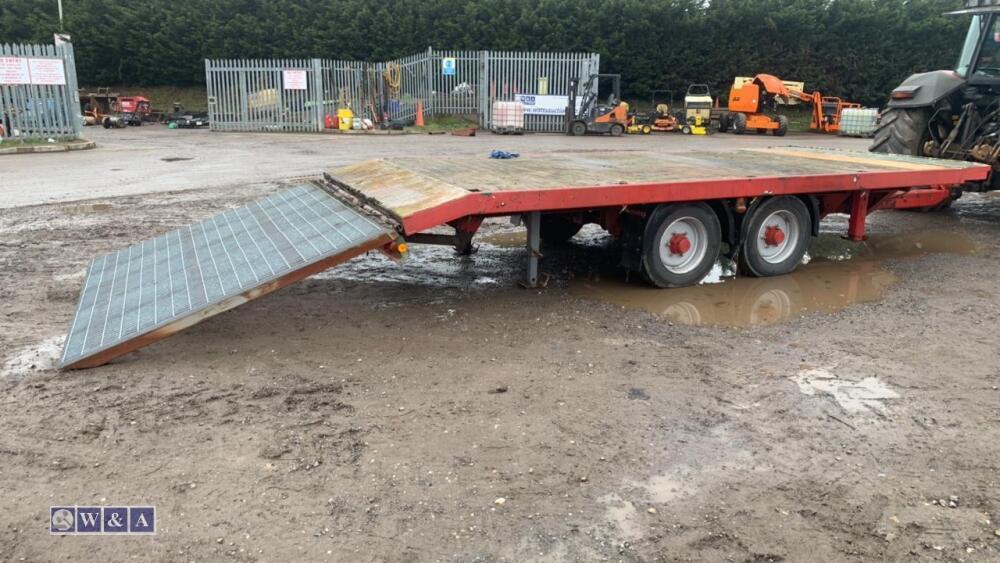 Twin axle low loader trailer c/w hydraulic rear ramp | Day 1 Carlton ...
