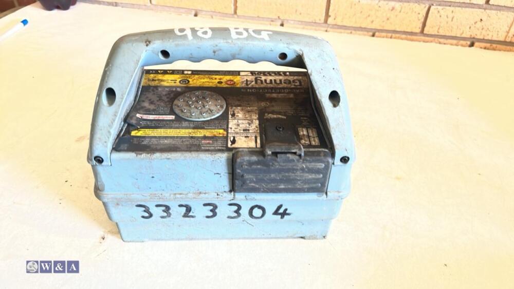 RADIO DETECTION GENNY4 signal generator | Day 2 Carlton Timed Sale ...