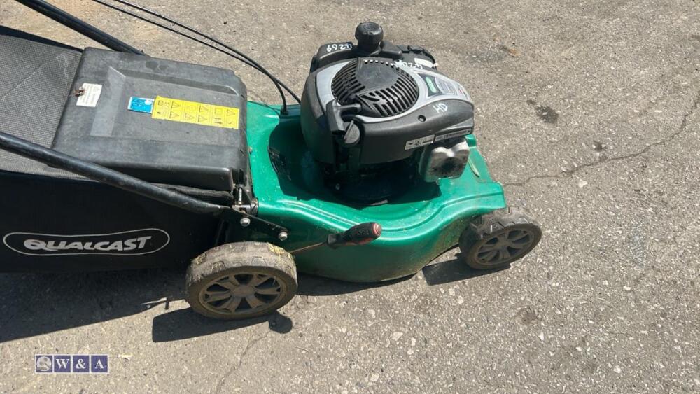 QUALCAST SUFFOLK TURBO 40S petrol rotary mower c/w collection box | Day ...