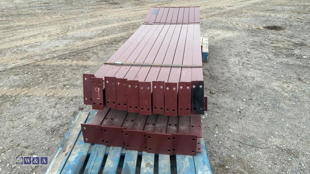 60' x 20' x 10' steel frame building c/w 4 x 15' bays, 10 x stanchions ...