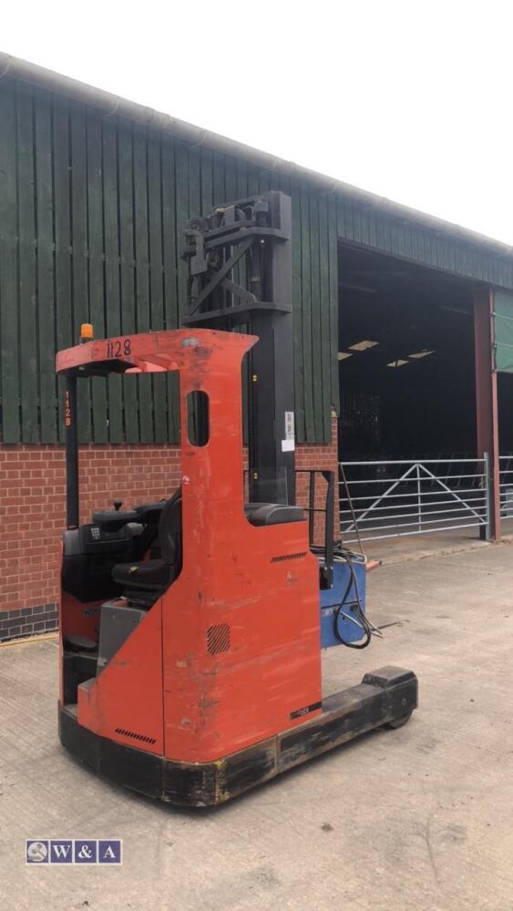2006 BT RRB1 1-6 reach electric forklift c/w 7000mm tilt full free lift ...