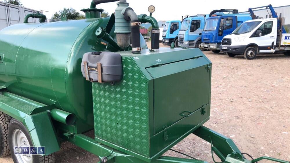 2007 RAPIDE TANKERS 2000litre fast tow vacuum tanker with Lombardini ...