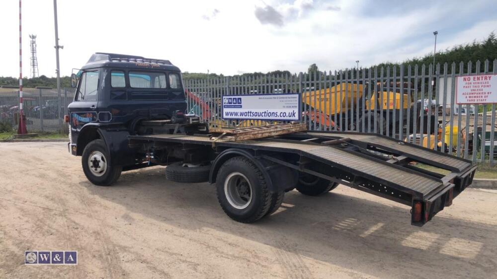 1969 FORD D SERIES custom cab 6 cylinder 5 speed lorry with recovery ...