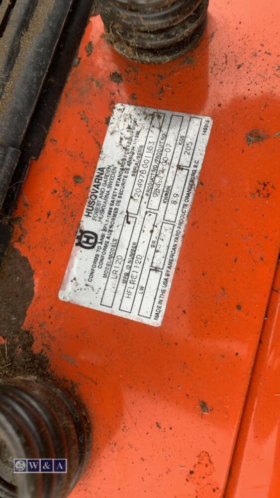 HUSQVARNA LR120 petrol ride on mower | Day 1 Carlton LIVE SALE ...