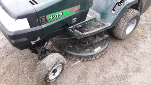 2001 HAYTER HERITAGE 13/30 petrol ride on mower c/w collector (s/n ...