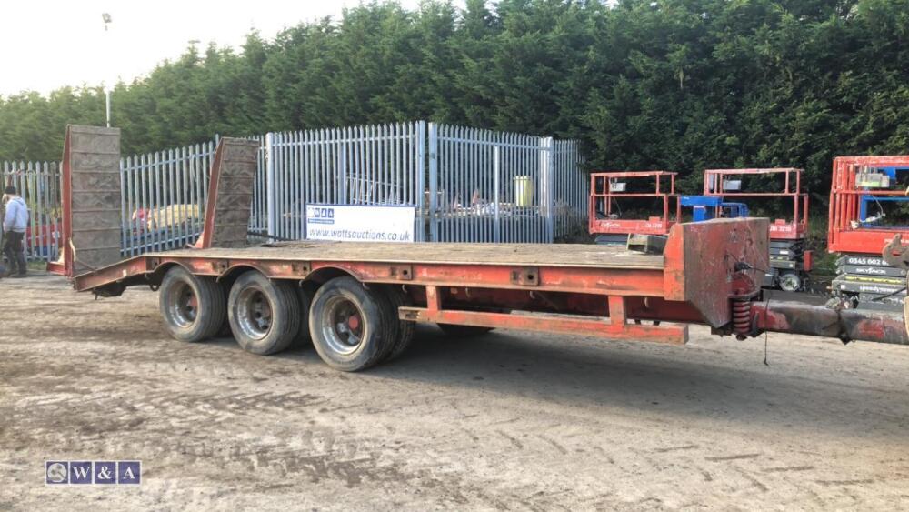 2007 MACAULEY 24t tri axle low loader, sprung draw bar, hydraulic rear ...