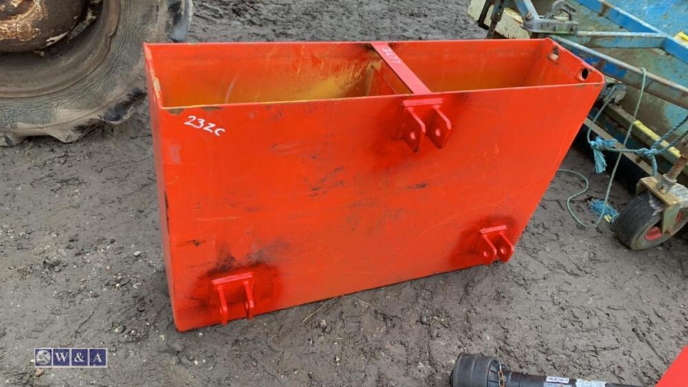 3 Point linkage weight box | Day 1 Carlton LIVE SALE (internet bidding ...