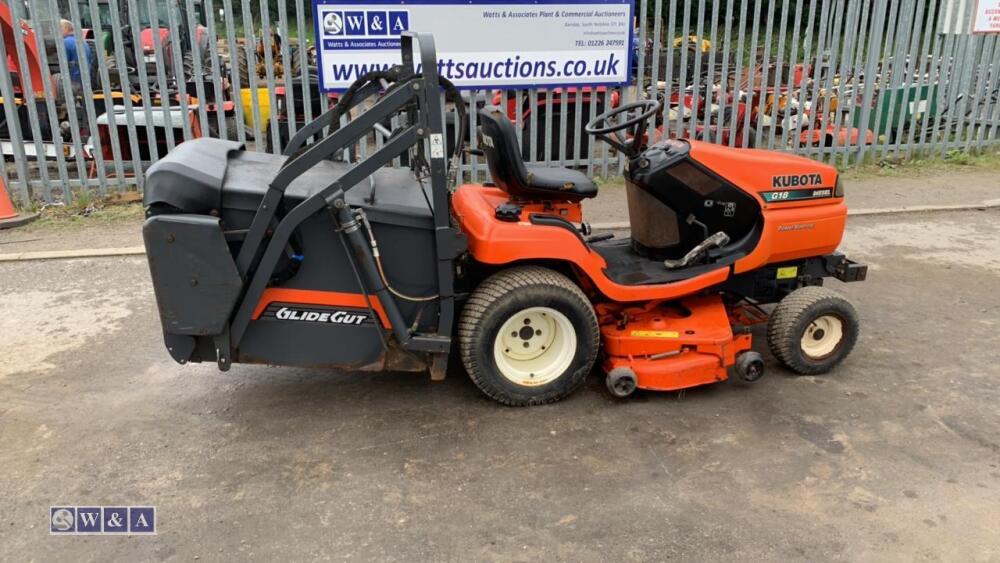 KUBOTA G18 diesel ride on mower (s/n 15828) c/w 48'' mower deck & high ...