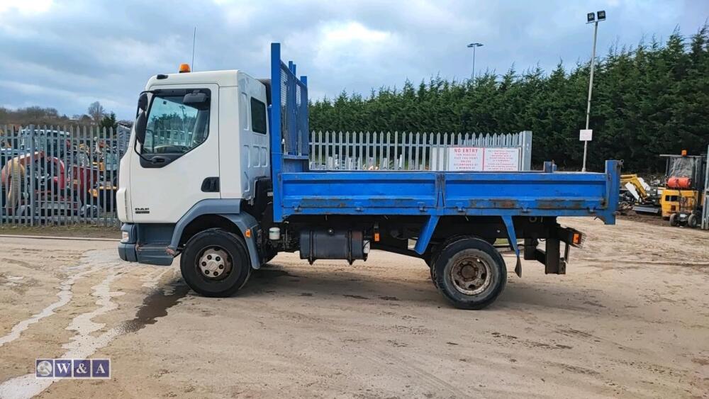 2005 DAF FA LF45.150 5-speed manual transmission tipping truck (YJ55 ...