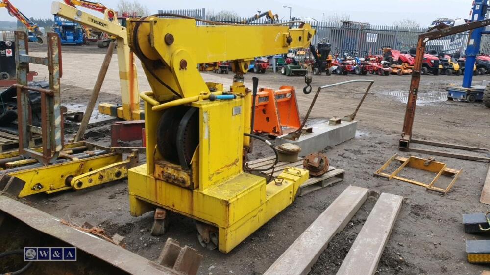 EXCELLIFT 2t heavy duty telescopic mobile crane | Day 3 Carlton Timed ...