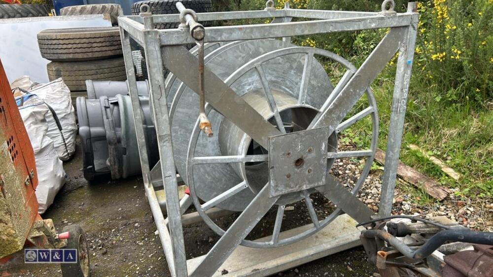 Cable reel coiler | Day 3 Carlton Timed Sale (Attachments, Builders ...