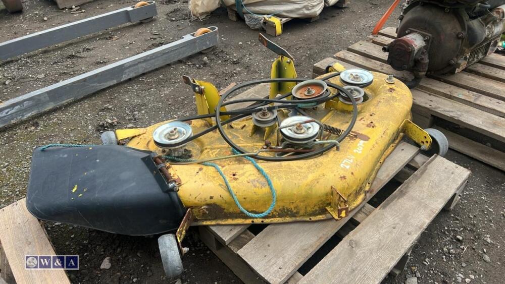 JOHN DEERE ride on mower cutting deck | Day 3 Carlton Timed Sale ...