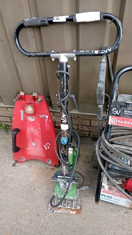 WOLFF DURO-STRIPPER 110v floor tile lifter | Day 3 Carlton Timed Sale ...