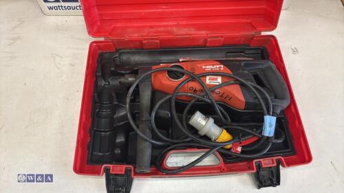 HILTI DD110 110v core drill c/w case | Day 2 Carlton Timed Sale (Main ...
