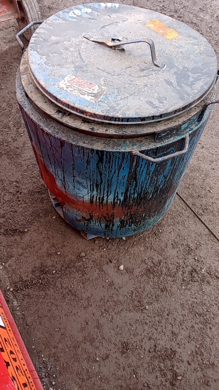 Tar pot | Day 3 CARLTON SALE (Ending from 9.00am) Tuesday 1st December ...