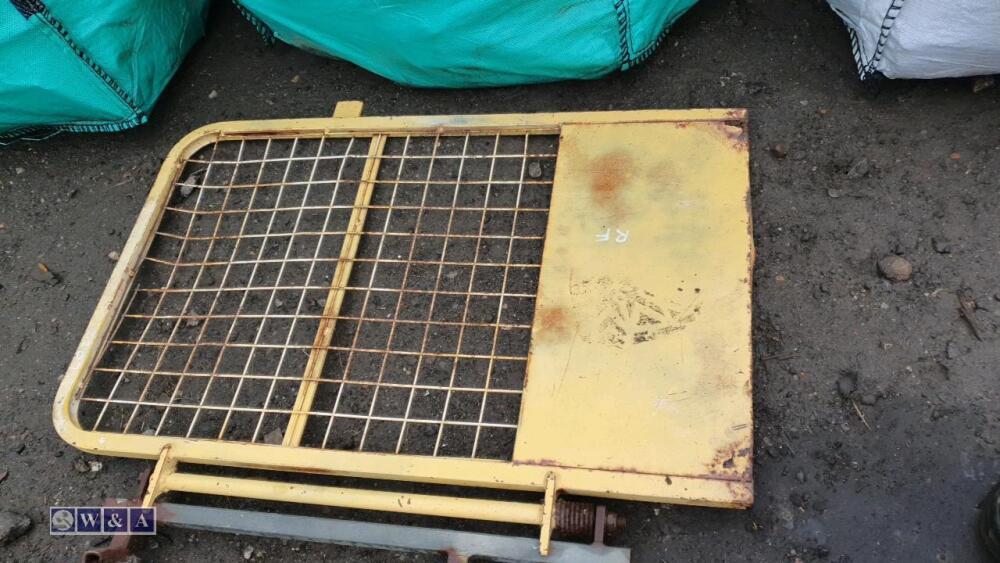 Scaffold gate | Day 3 Carlton Timed Sale (Builders Equipment, Garden ...