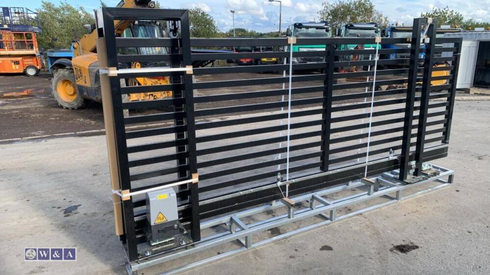 2025 XPF13H 13ft, 240v, 550w electric sliding gate c/w control box ...